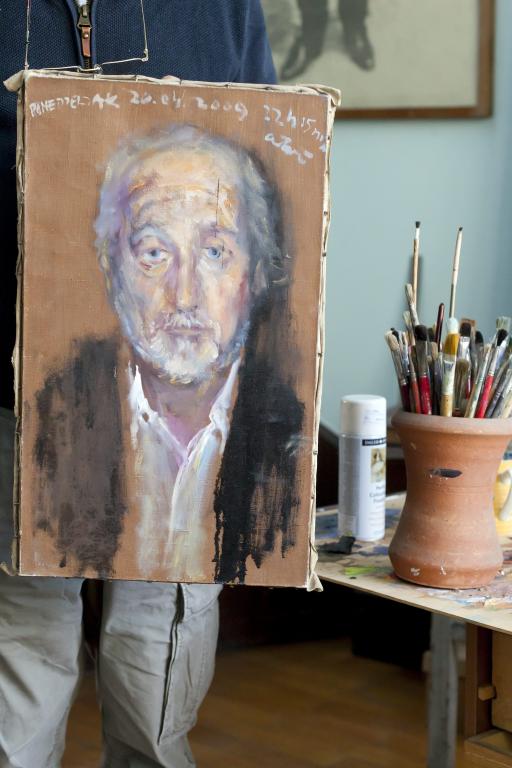 Jutarnji list - DESETLJEĆIMA JE SLIKAO AKTOVE I PORTRETE 'Nisam ...