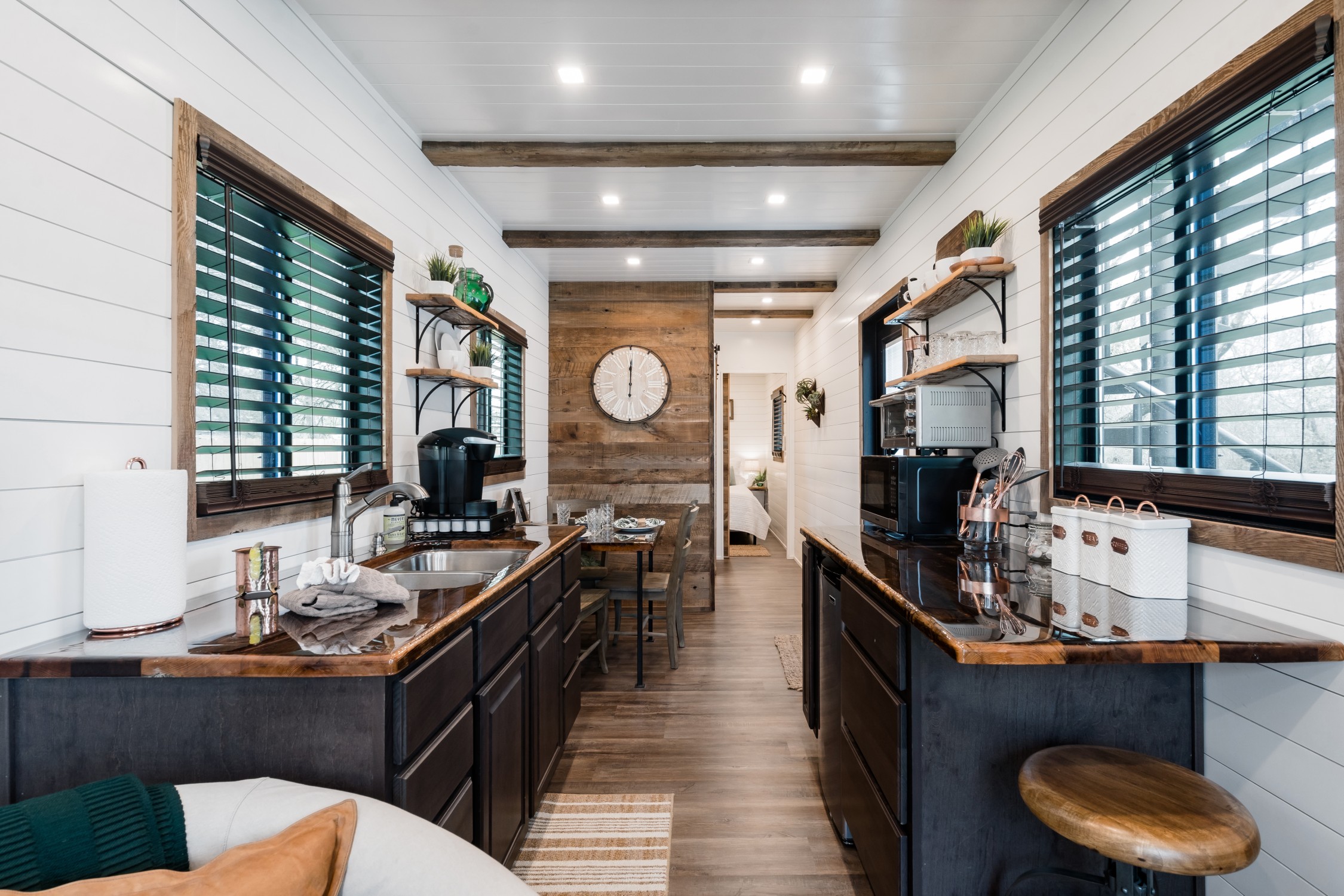 Dom i dizajn - Vikendica od kontejnera koja služi za savršen bijeg od ...