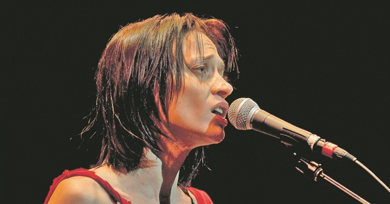 Jutarnji list - FIONA APPLE, OSLOBOĐENA ŽENA: Teško je naći album koji ... Jutarnji list - FIONA APPLE, OSLOBOĐENA ŽENA: Teško je naći album koji ...