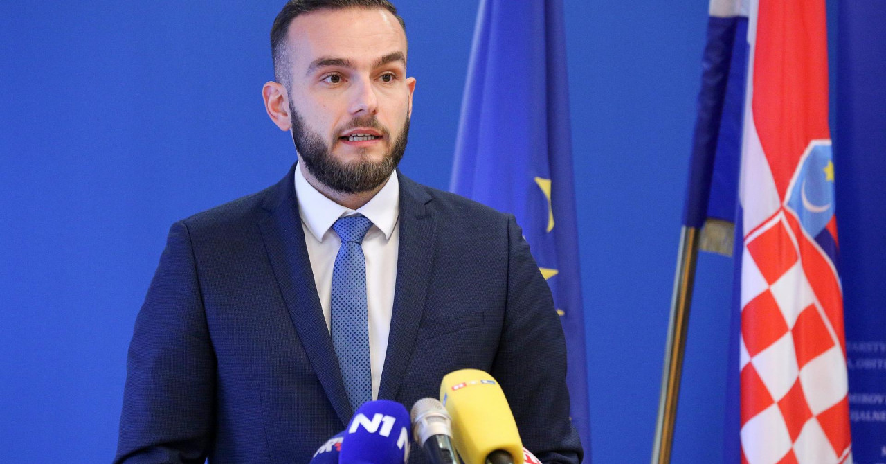 Jutarnji list - Ministar Aladrović smiruje duhove: ‘Svaka epidemiološka ... Jutarnji list - Ministar Aladrović smiruje duhove: ‘Svaka epidemiološka ...