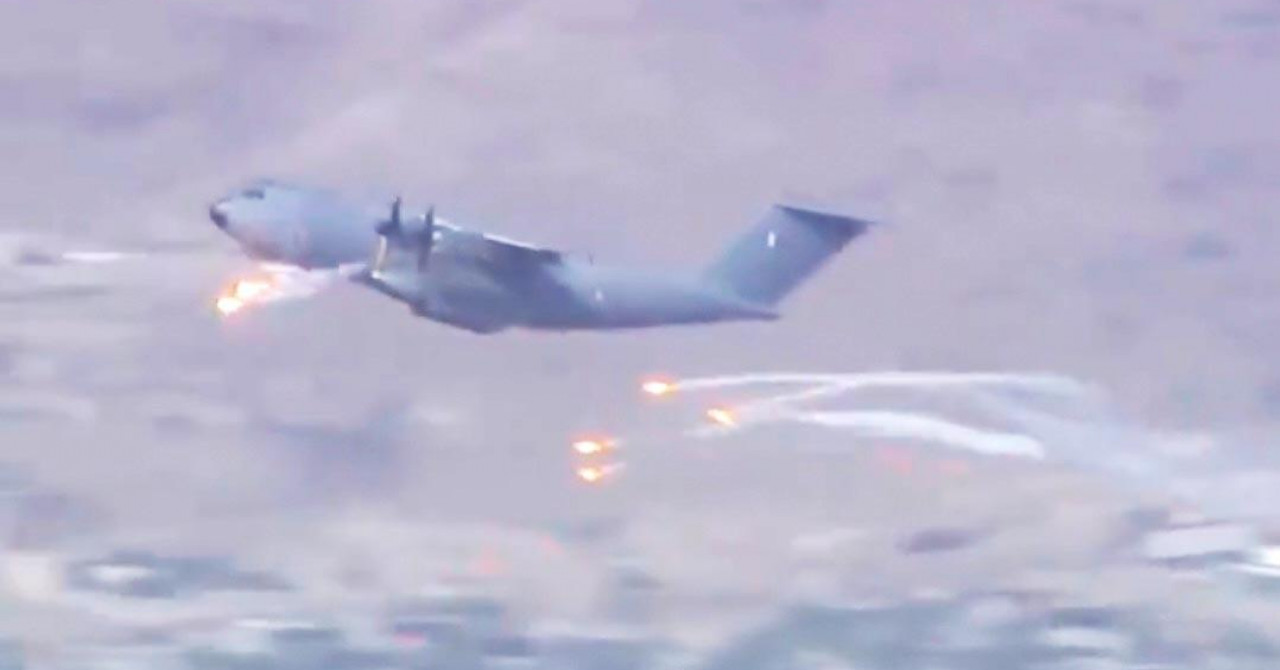 Jutarnji list - Francuski vojni avion pri polijetanju iz Kabula ispalio ...