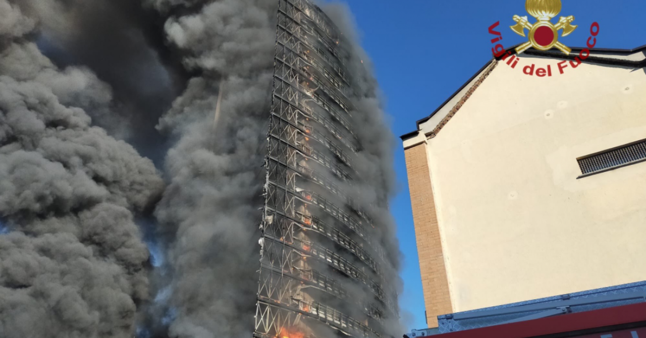 Jutarnji list - Golemi požar progutao neboder u Milanu: 70 obitelji ...