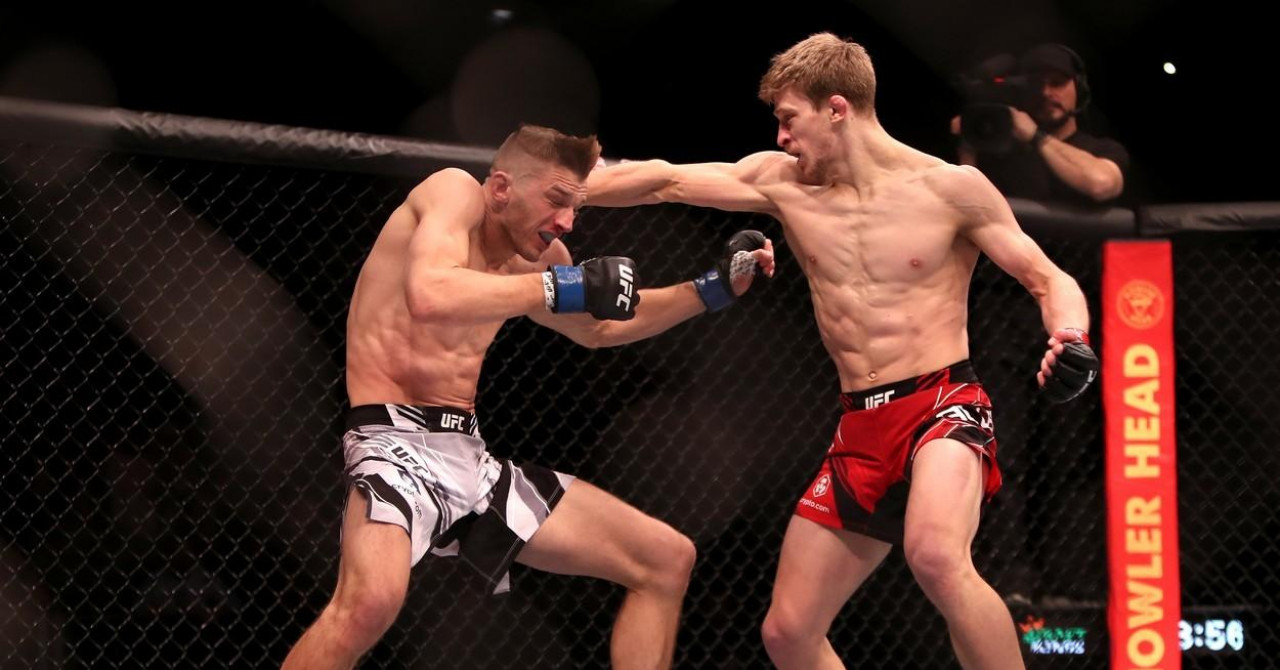 Fight Site - Arnold Allen nokautirao Hookera, došao na 9-0 i onda ...