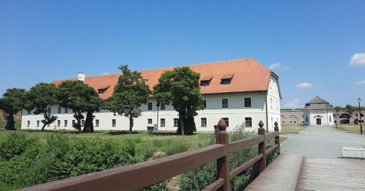 Like - Slavonija je samo ravnica? Krivo! Grad bajki i njegova okolica ...