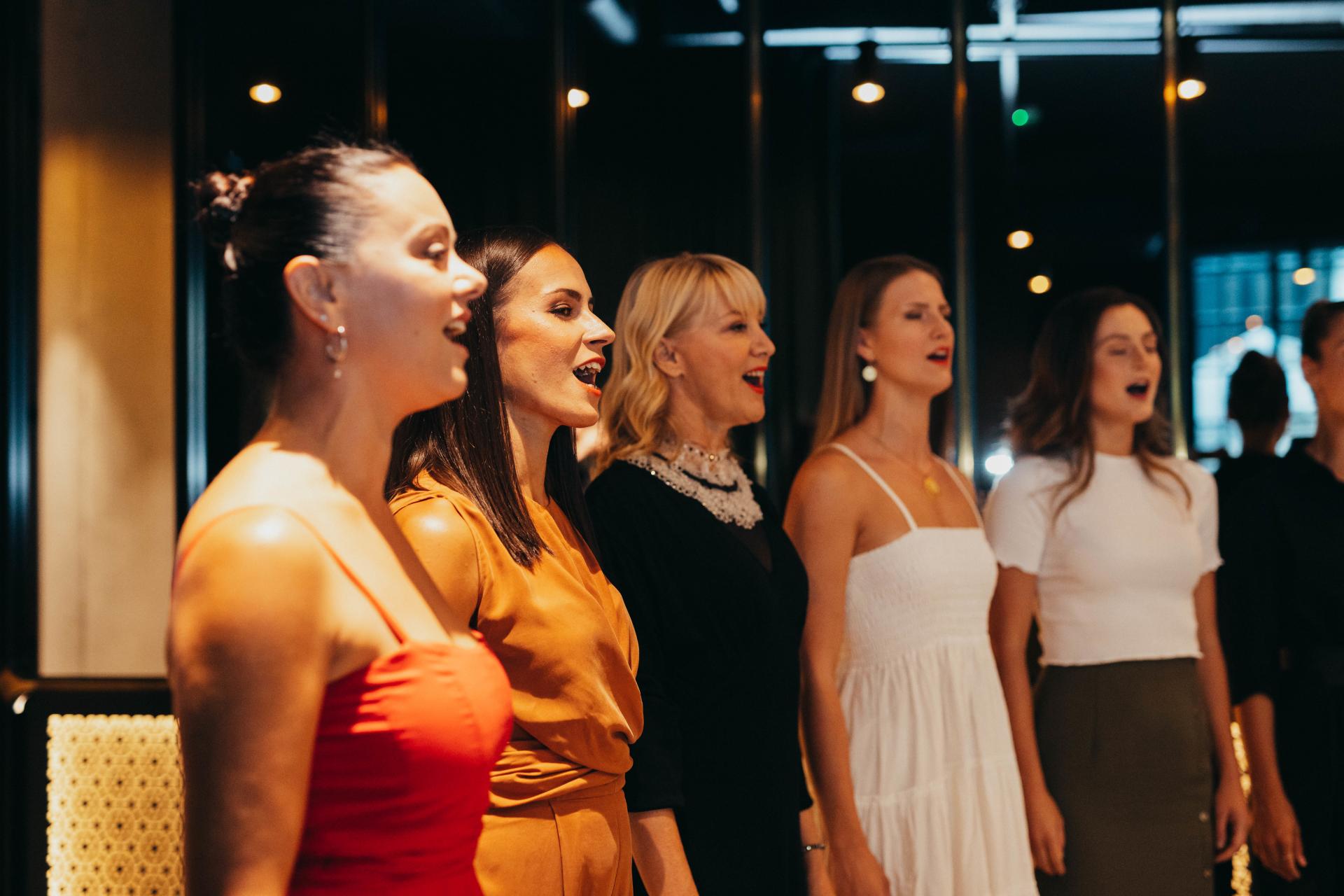Jutarnji list - Inspiracije ugostile Ansambl LADO – folklorni dragulj ...