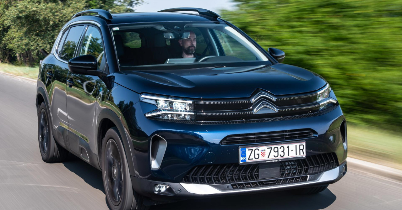 Auto Klub - Testirali smo Citroen C5 Aircross PHEV 225 Shine: Novo ...