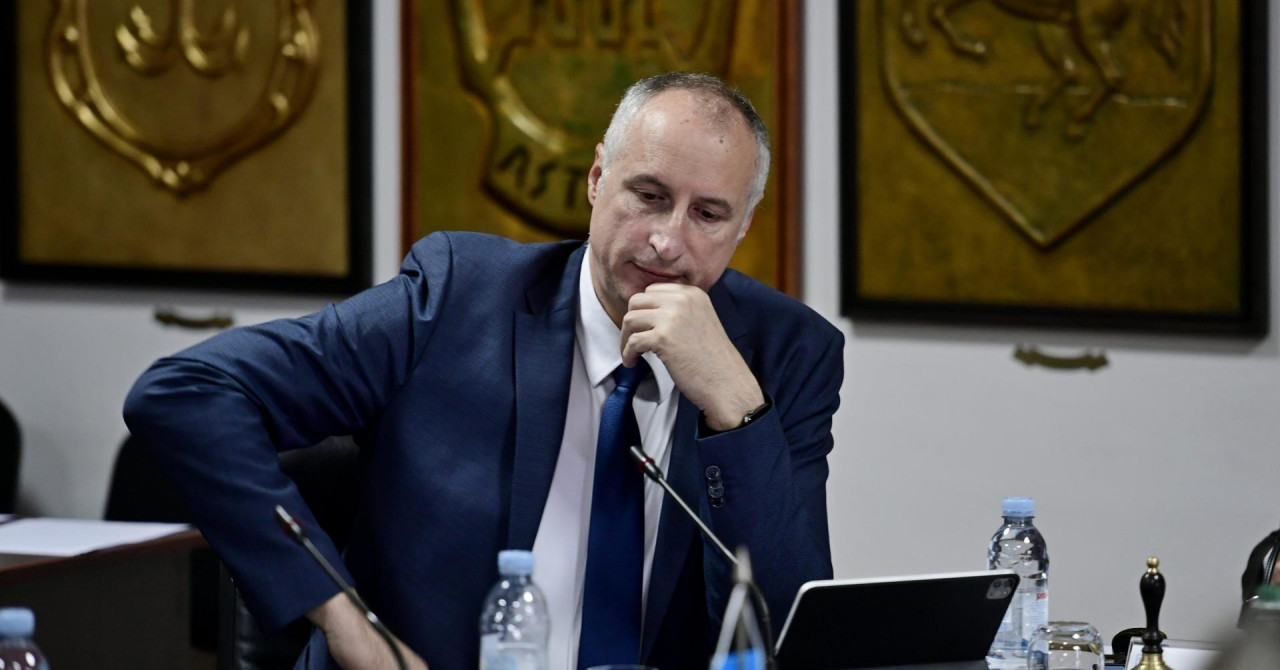 Jutarnji list - Puljak: Obnova plaže Žnjana 250 milijuna kuna, iduće ljeto možda bez kupanja