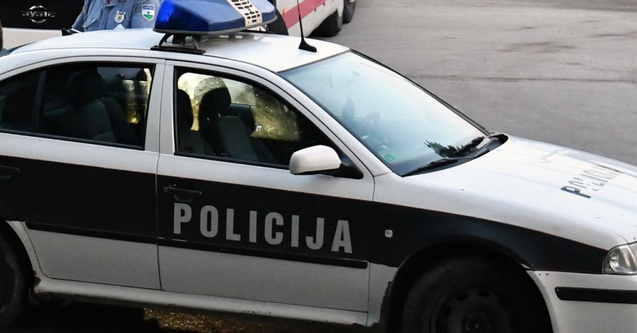Jutarnji list - Jedna osoba poginula u sudaru osobnog i policijskog vozila nedaleko od Mostara