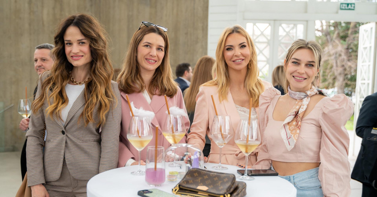 Gloria - Omiljena univerzalna krema proslavila 45. rođendan: Pogledajte ...