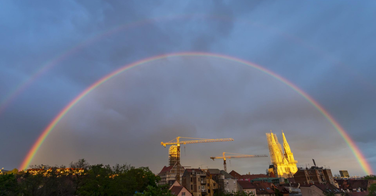 Jutarnji list - Rijedak i spektakularan prirodni fenomen iznad Zagreba ... Jutarnji list - Rijedak i spektakularan prirodni fenomen iznad Zagreba ...