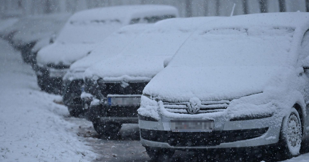 Jutarnji list - Gusti snijeg otežava promet u Zagrebu: ZET objavio koje ...