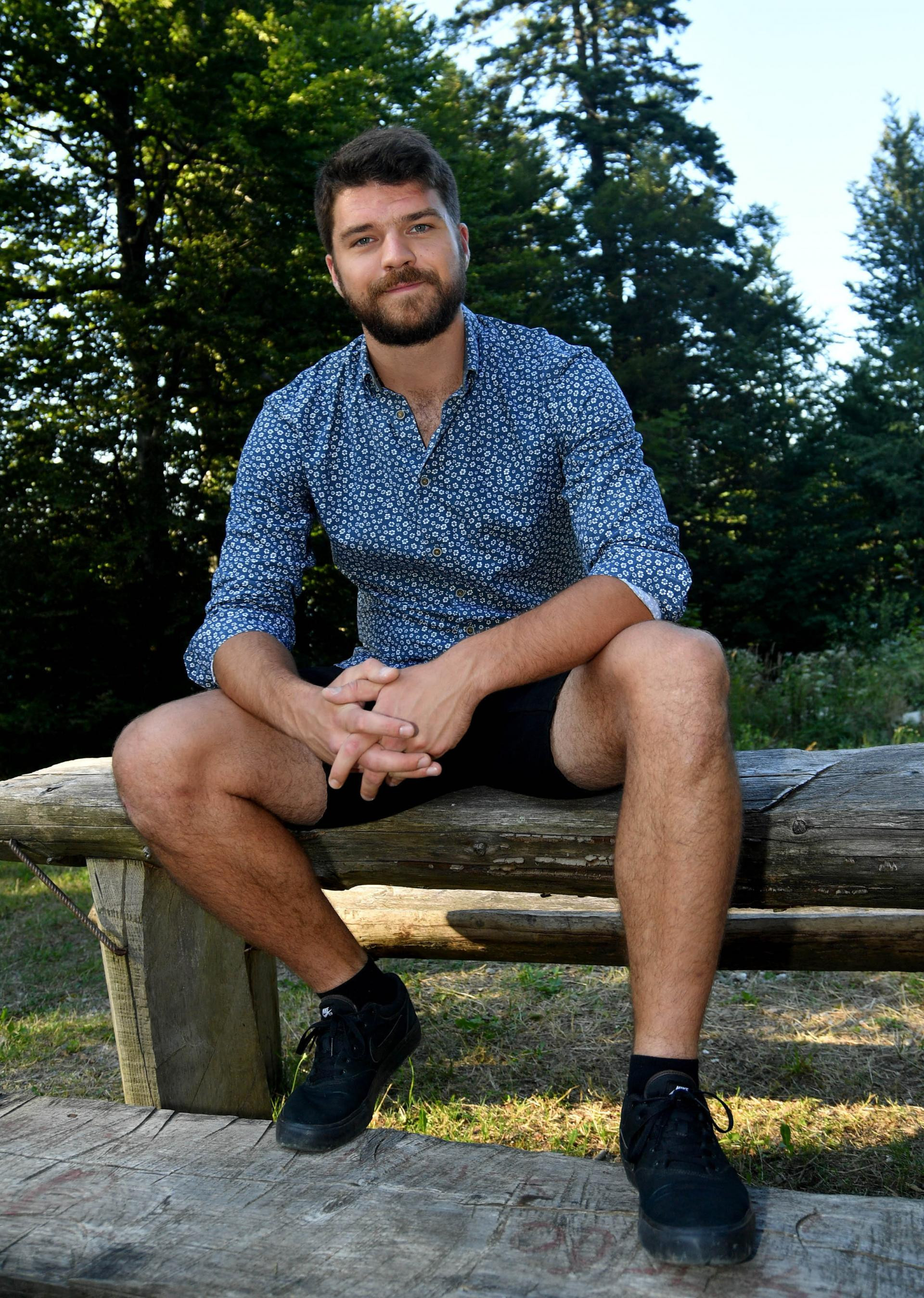 Jutarnji list - Djetinjstvu u Gorskom kotaru nema premca. Trčite po šumi, penjete se po stablima ...