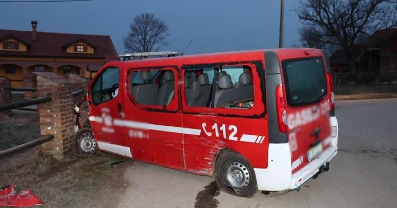 Jutarnji list - Pijan u Vrbovcu ukrao slovenski vatrogasni kombi, zabio se u ogradu kuće i ...