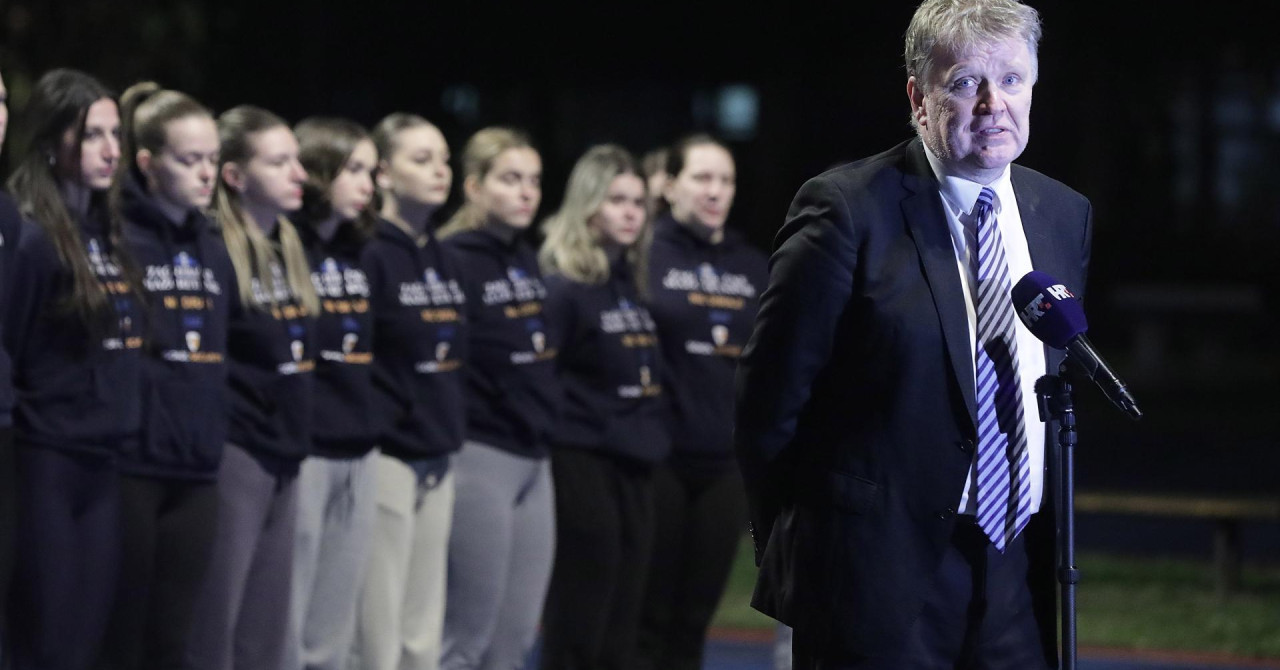 Jutarnji list - Kako je Šćuric vladao mažoretkinjama najbolje pokazuje ovaj bizarni detalj ...