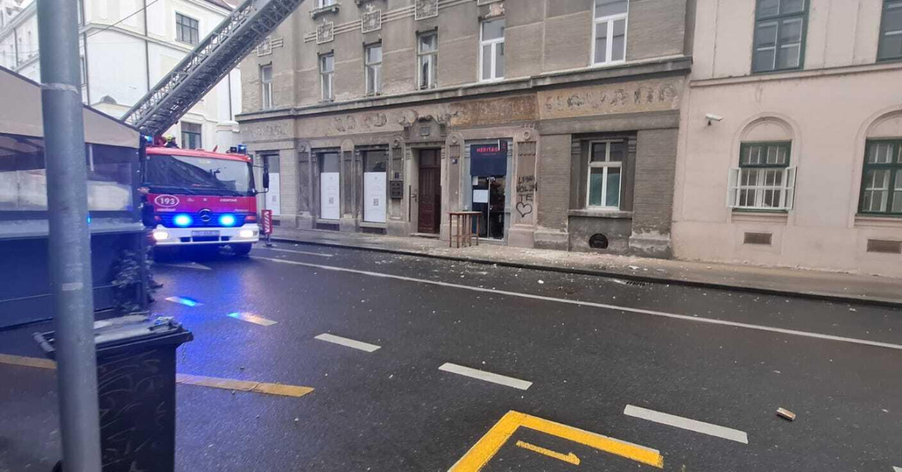 Jutarnji list - Užas u centru Zagreba, sa zgrade u kojoj je restoran pao dio fasade, dijelovi se ...